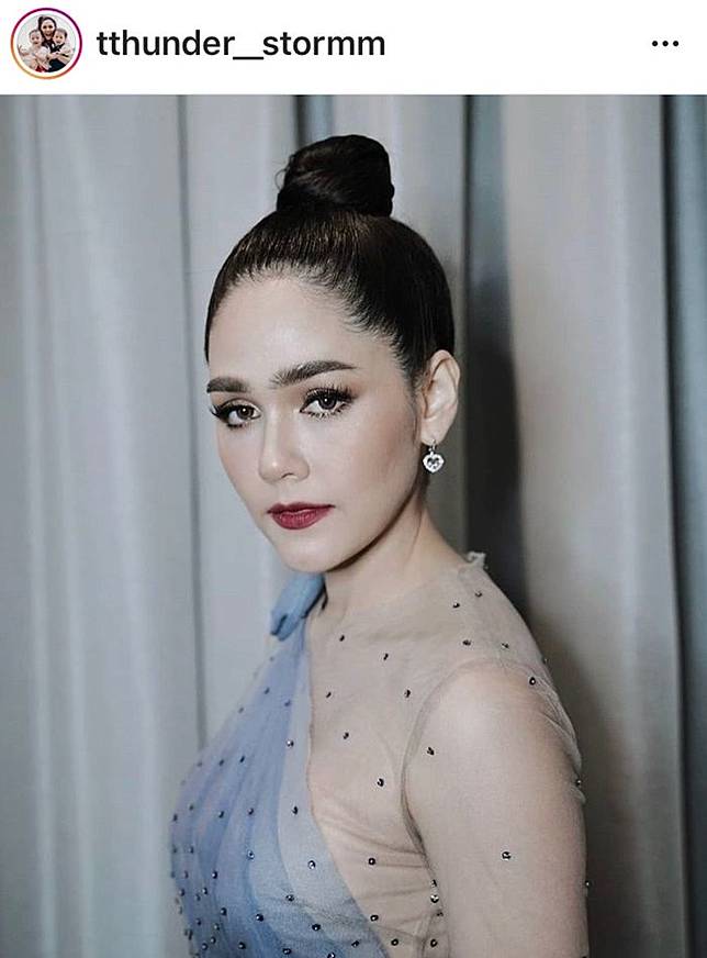 MThai.com | เห็นไปถึงไหน..!" ชมพู่ อารยา เสิร์ฟซีทรูทะลุเนื้อ