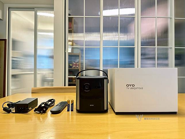 OVO 新款行動式投影機 U8 長時間實測｜功能全面、畫質音質升級、長續航的好物 | 壹哥的科技生活 | LINE TODAY