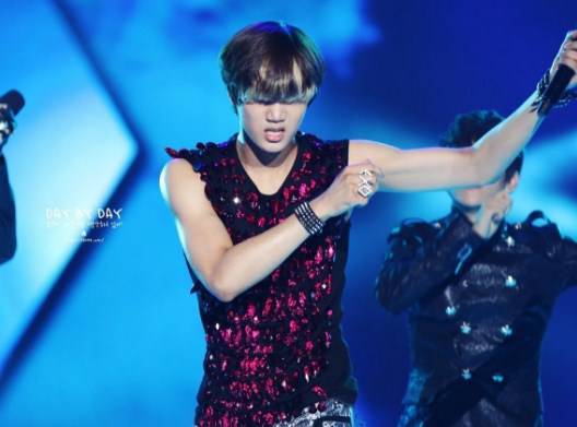 daradaily | 20 ทรงผมของหนุ่มๆ EXO ที่เราจะไม่มีวันลืม