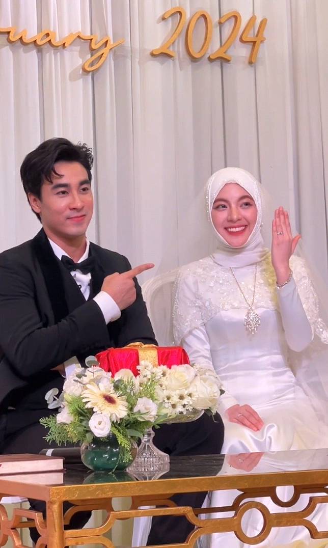 พระเอกช่อง7 ควงแฟนสาว เข้าพิธีแต่งงาน อย่างชื่นมื่น | Jarm.com | LINE TODAY