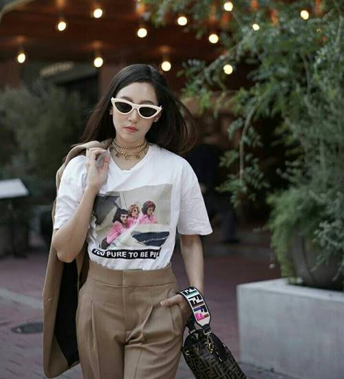 Ladyissue Magazine | รวมไอเดียแต่งตัวเที่ยวเมืองนอกแบบสวยปัง ต้อนรับช่วงสิ้นปีนี้!