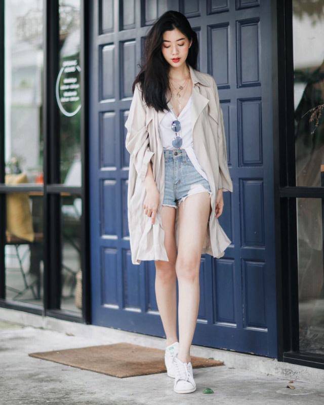 Spiceee.net | 30 ไอเดียแมทช์ "ยีนส์ขาสั้น X รองเท้าผ้าใบ" สวยๆชิคๆ มีสไตล์ #ฉบับไอดอลไทย