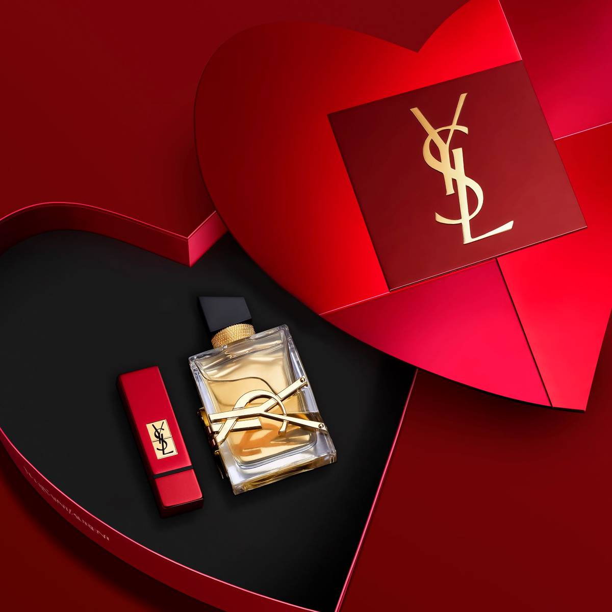 用最熾熱一吻，鎖住他的愛，以慾望氣息，勾走她的心! 2021 YSL情人節【勾心鎖愛系列】性感顯白紅唇、撩人自由不羈淡香精30ml、超炫耀 ...