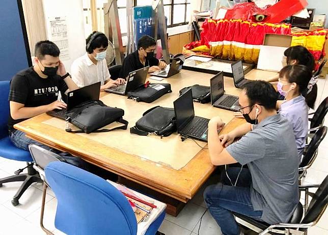 新北首辦高中數理及資訊學科能力競賽教師培力工作坊 勁報 Line Today