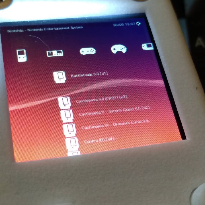 TinyPi Pro土砲迷你主機，在銅板大的螢幕上暢玩懷舊遊戲 | LINE購物