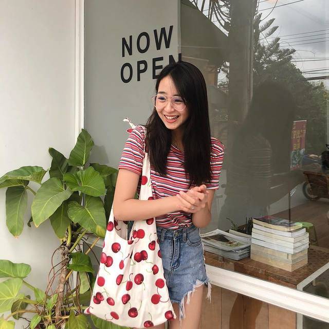 Spiceee.net | So So Cute ~ รวม 25 ไอเดียแต่งตัวของ 'สาวแว่น' มองมุมไหนก็น่ารัก