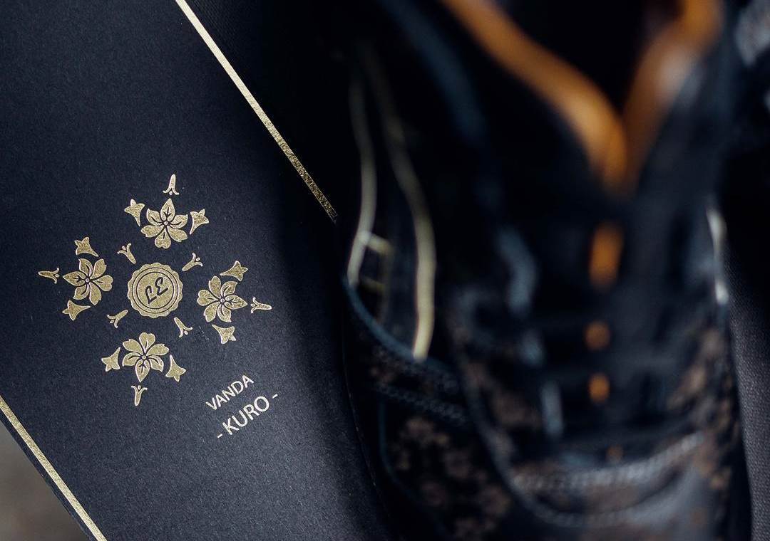 新聞分享 / 新加坡國花躍上鞋面 Limited Edt x ASICS Tiger ‘Vanda’ 系列新作推出 | LINE購物