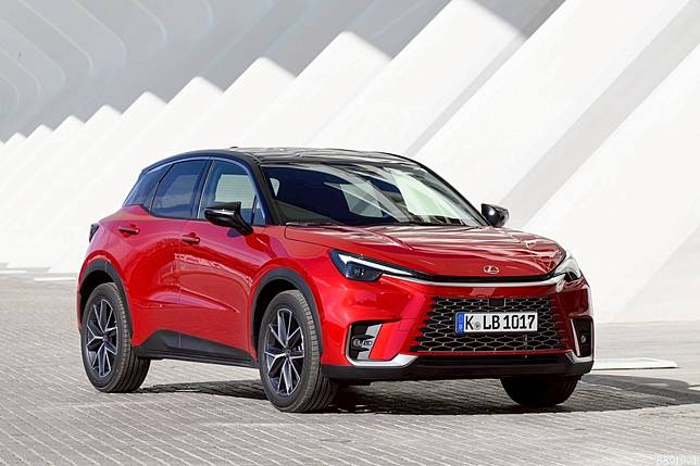 Lexus LBX預告1/17發表 年底車展先亮相 | 8891汽車交易網 | LINE TODAY