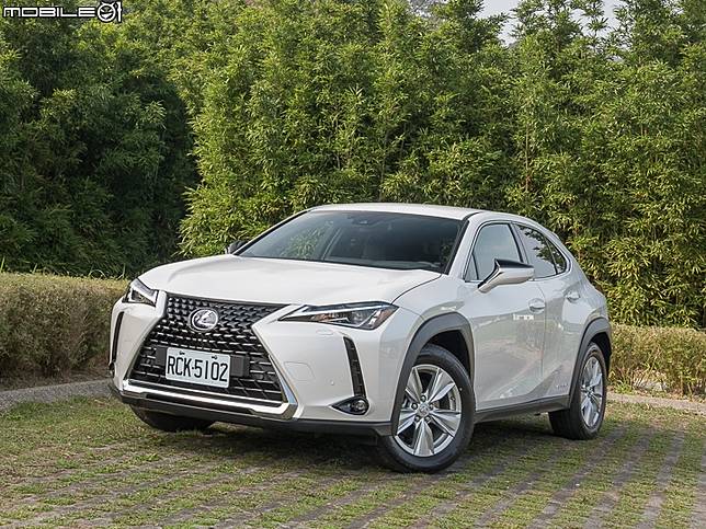 【國內新訊】Lexus UX250h正式上市，單一車型開出超殺149萬元價格！ | Mobile01 | LINE TODAY