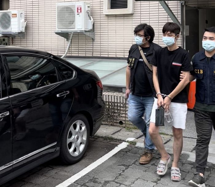 老師帶你上天堂，國內超過30人加入Fasonla投顧LINE群組「投資」被騙超過1.5億 | LINE購物