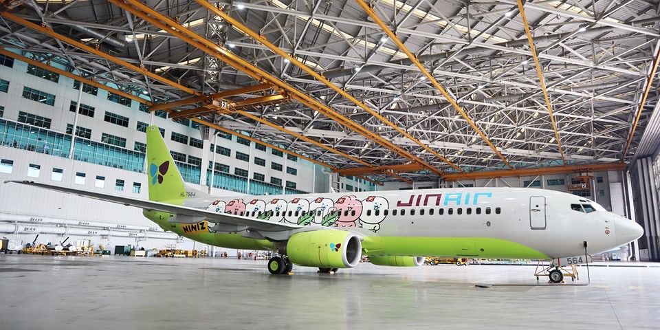 Kakao Friends後輩「NINIZ」彩繪班機升空！從登機證、椅子、桌子到飛機餐都有「NINIZ」陪你一起飛！ | LINE購物