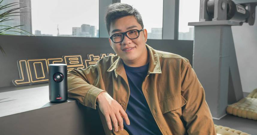 Joeman家發現專業設備疑「呼麻老司機」 律師揭2情況…下場大不同 | CTWANT | LINE TODAY