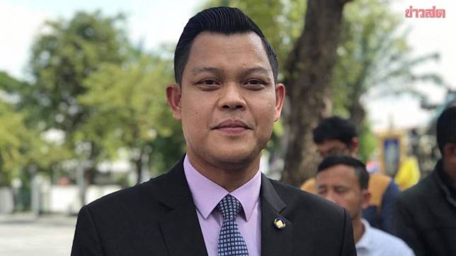 รวมไทยสร้างชาติ ยัน ทำงานกับเพื่อไทยได้ไร้ปัญหา หากชัดเจนไม่แตะ 112 | Khaosod | LINE TODAY