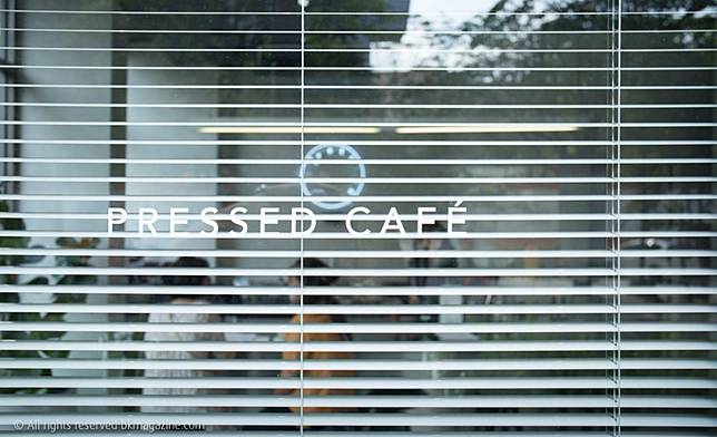 Pressed Caf" บาร์กาแฟสีเทาขวัญใจสายมินิมอลลิสต์ย่านพระราม 9