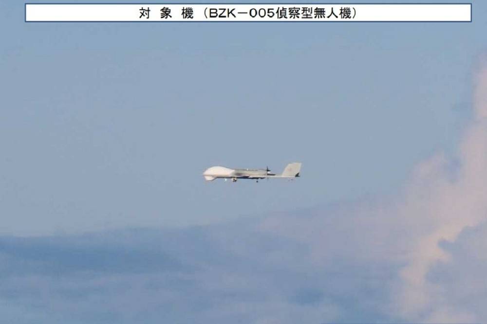 「BZK-005」無人機四天後再闖中線 解放軍今派48機艦擾台 | 上報 | LINE TODAY