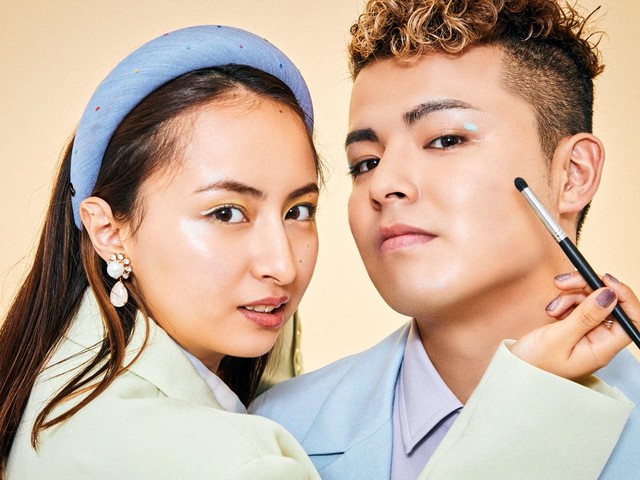 メイクで変身！ 話題のYouTuberカップルJULIDYがリンクメイクをやってみた♡（ELLEgirl News）