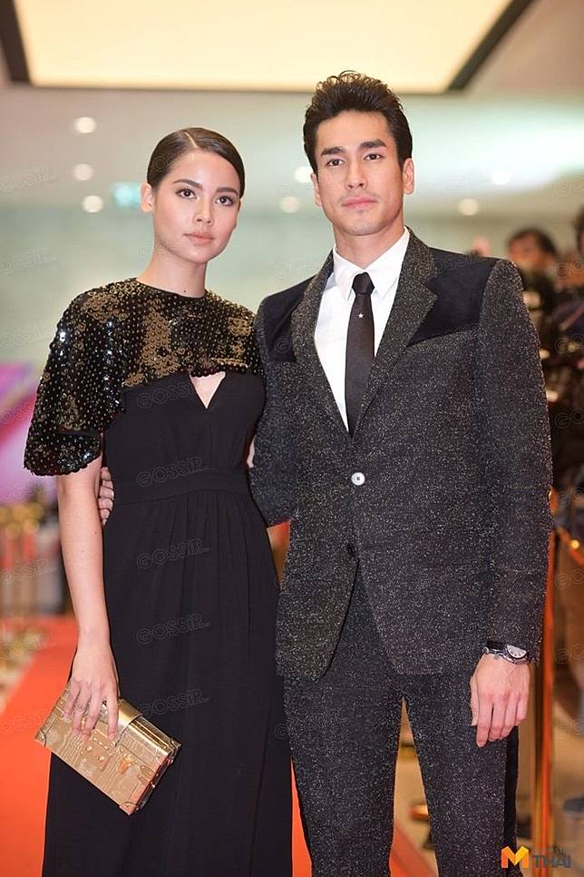 MThai.com - Gossip | ใครปังใครแป้ก" ! พรมแดง สยามดารา ร้อนฉ่า!! ซุปตาร์ ...
