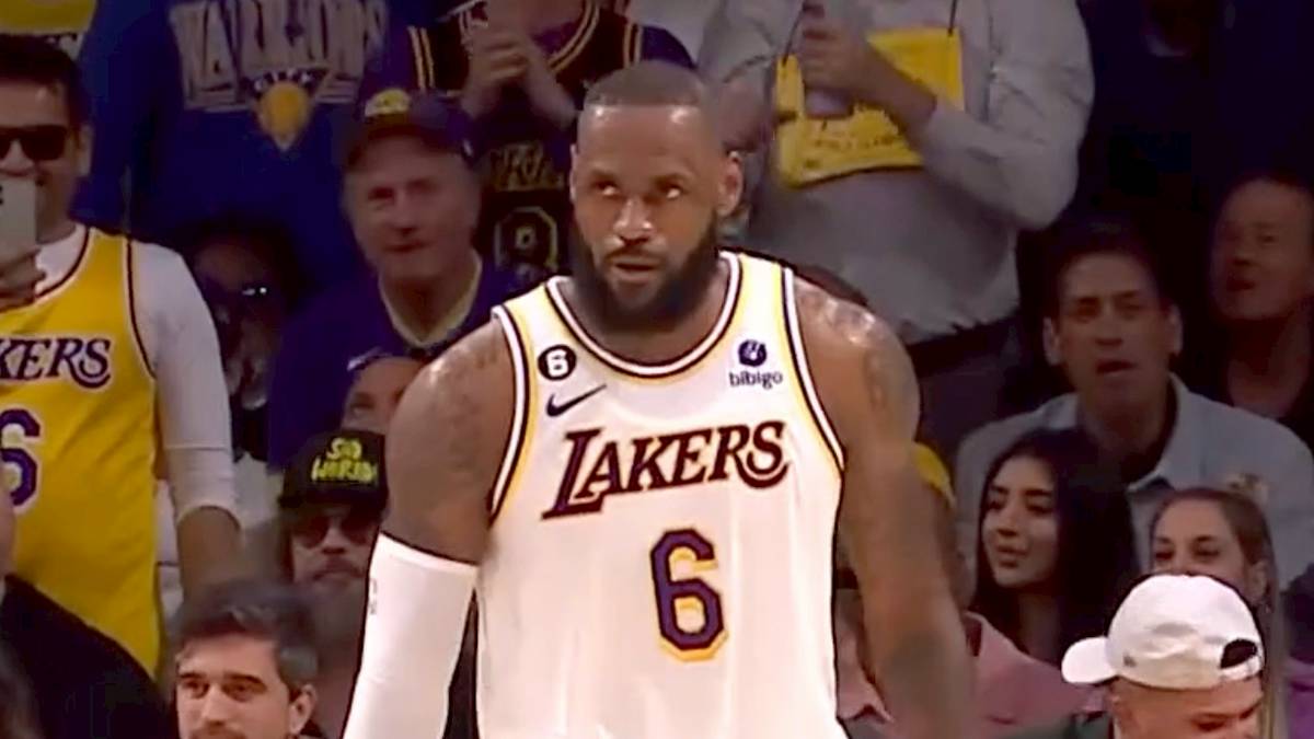 NBA》LBJ首節0出手 季後賽生涯首見 | LINE TODAY 運動 | LINE TODAY