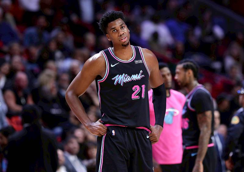 熱火主場未燃燒 Whiteside提前離場練罰球 | TSNA | LINE TODAY