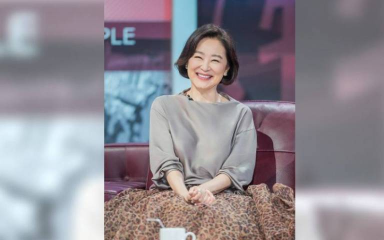 林青霞曝金馬紅毯驚魂記 自嘲：我救了我自己 | Styletc | LINE TODAY