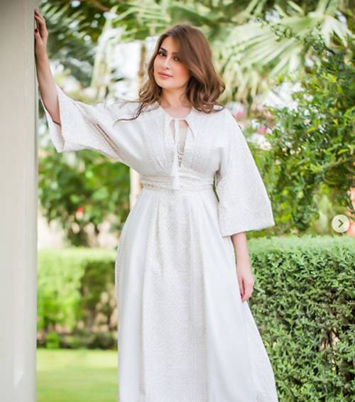 Ladyissue Magazine | ตะลึง! เมื่อสาวอาหรับลุกขึ้นแต่งตัว สวยหรูและดูแพงสุดๆ