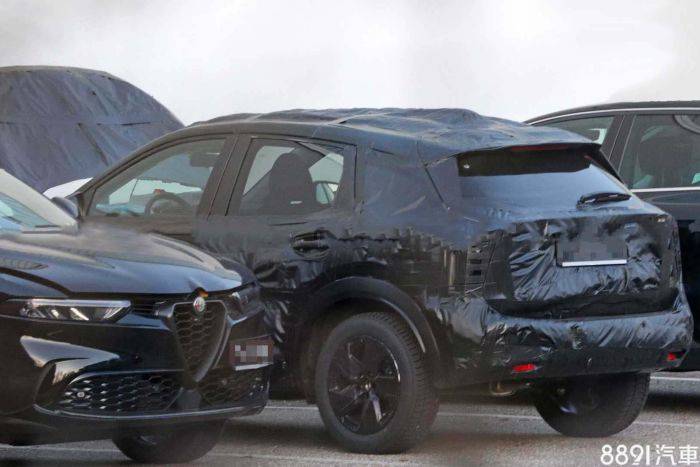 Nissan Juke小改款測試車捕獲 最快明年亮相 | 8891汽車交易網 | LINE TODAY