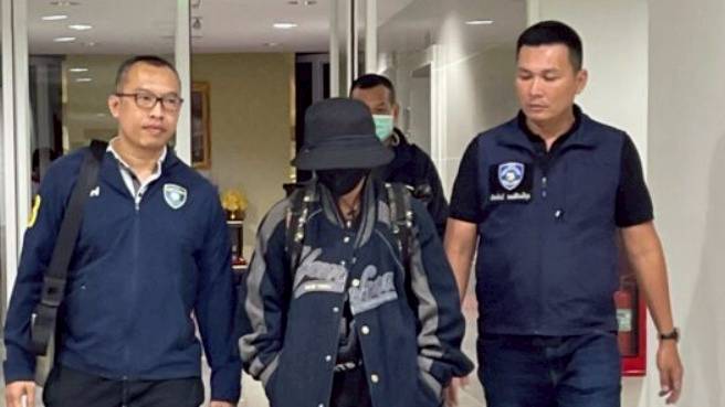 ตร.ส่งตัว "Mc king" แรปเปอร์เพลง "มาเก๊า 888" ส่งฟ้องศาล | WeR NEWS | LINE TODAY