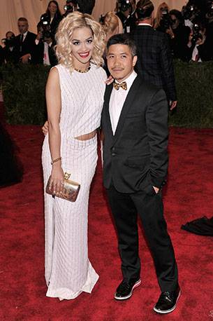 issue247.com | THAKOON ดีไซน์เนอร์คนไทยที่โด่งดังสุดๆในวงการแฟชั่นระดับโลก