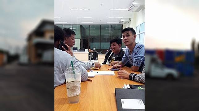 77kaoded | พนักงาน 26 ชีวิต ร้องโรงงานไก่ชื่อดัง ไม่จ่ายเงินเดือน รวมเกือบ 2 ล้านบาท