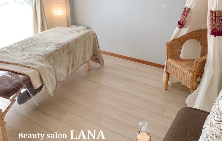 Lana | LINE Official Account