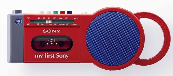 「My First Sony」子どものころに初めて触れたソニー製品は何ですか？（アスキー）
