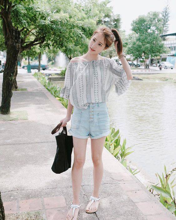 Akeru Feed | How To แต่งตัวยังไงให้ดู " เซ็กซี่" ในหน้าร้อนนี้ [ฉบับสาววัยใส]