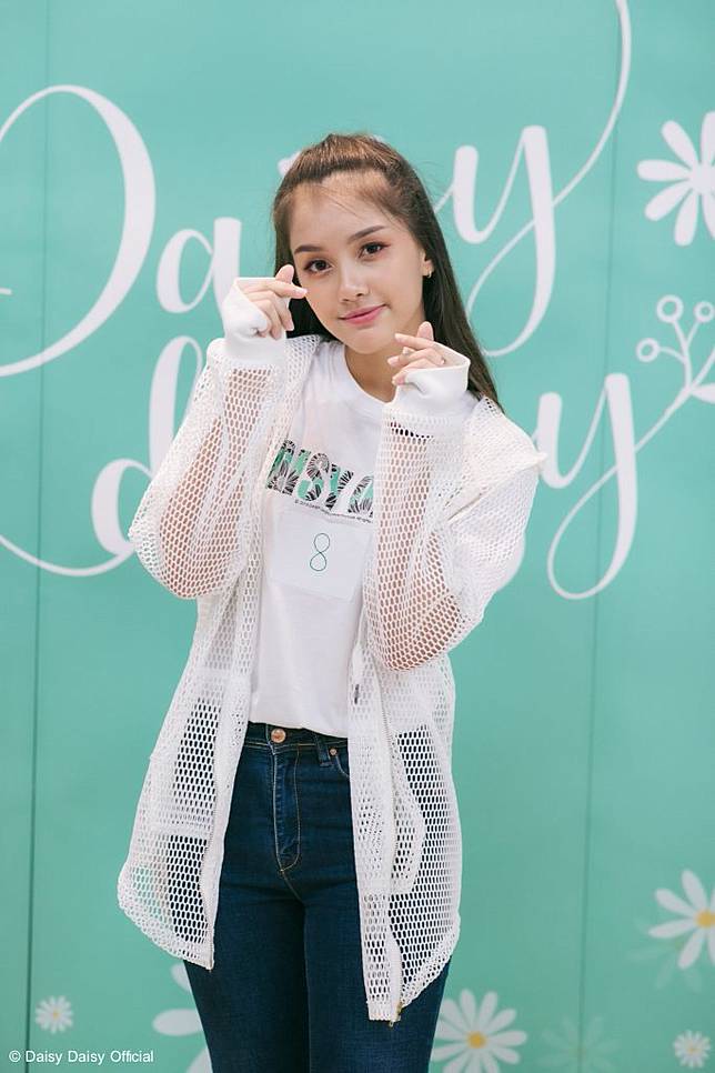 Beartai.com | เปิดวาร์ปความน่ารักสดใสของวงไอดอลน้องใหม่ล่าสุดวง DAISY DAISY