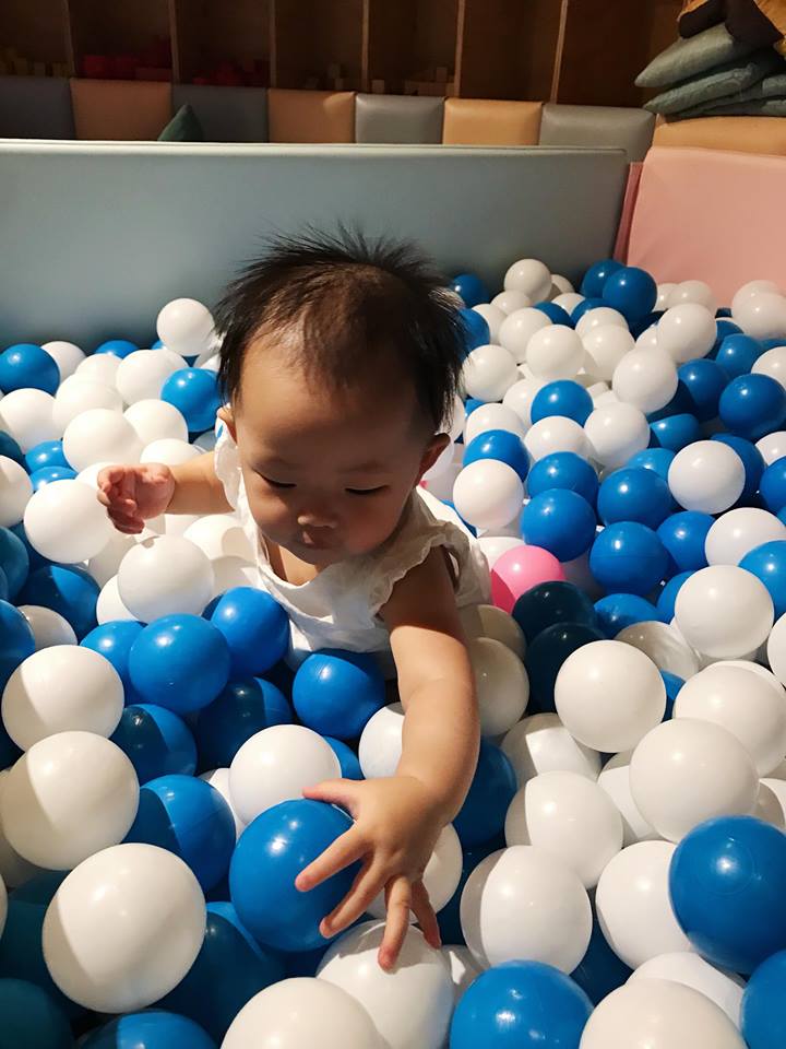 【專欄作家：Rina Lam(Hena媽媽日記)】牽著Hena去台北－親子餐廳Money Jump - LINE購物