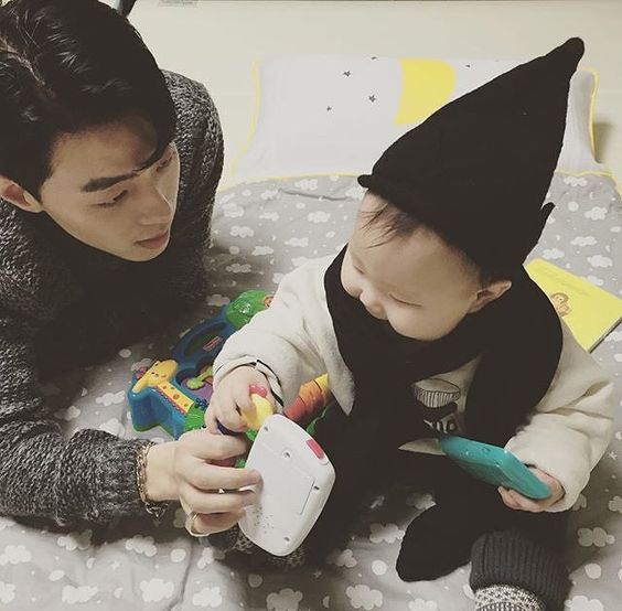 LINE購物｜先LINE購物 再購物 · LINE POINTS回饋賺不停