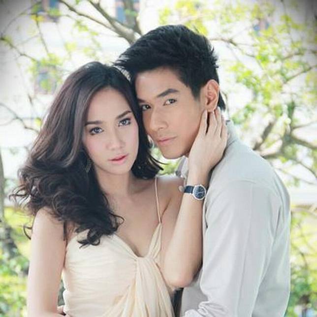 ย้อน 10 "พระเอกเด็กกว่า" ของ ซุปตาร์ "อั้ม พัชราภา" ตั้งแต่แรกเข้าวงการ | UndubZapp | LINE TODAY