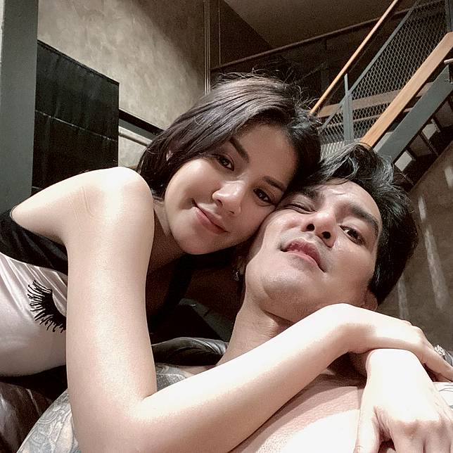 แอบแซ่บในอ่าง " ใบเตย" นอนแช่น้ำโชว์ท้องโย้ ดันดูโป๊จนชาวเน็ตแนะให้ลบ ! | new18 | LINE TODAY