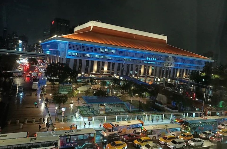 台北車站周邊住宿推薦，交通超便利！ - 好好玩 FUNIT 2023 - LINE旅遊