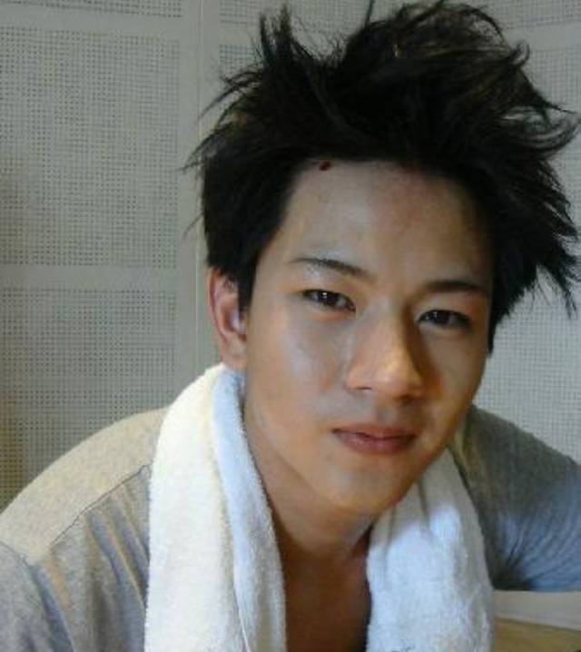 Spiceee.net | รวม 30 ดาราไทยที่มาไกลจนต้องขยี้ตาหลายล้านรอบ มาไกลมากจริงๆค่ะ