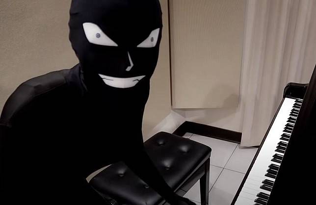 超凶YT女鋼琴家罕見「露臉」 熟悉的笑容網友看完全傻了 | 鏡週刊 | LINE TODAY