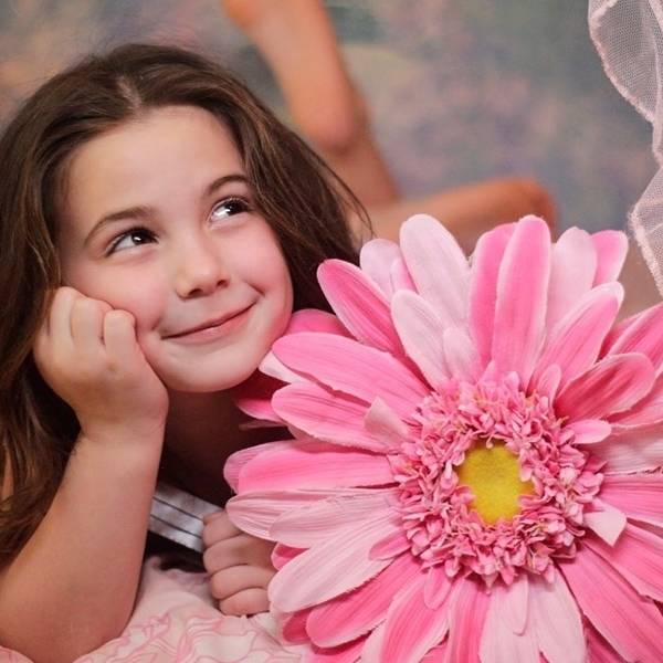 Spiceee.net | ชมความน่ารักของลูกสาว Iron Man! น้อง Alexandra Rachael ...