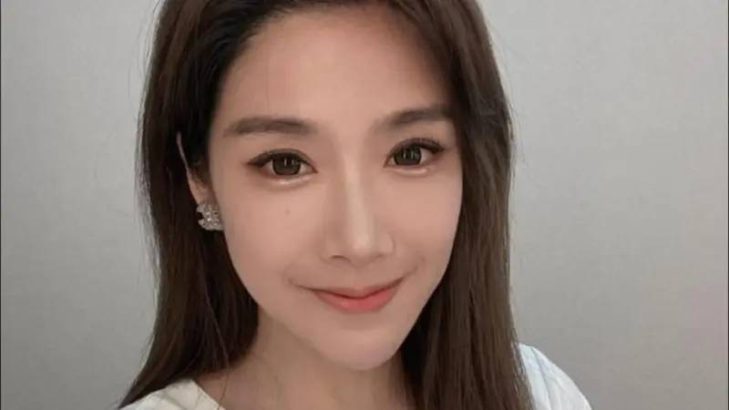 討論1年多了！最美雙胞胎依依證實離婚 | NOWnews 今日新聞 | LINE TODAY