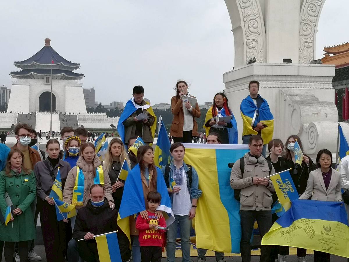 俄烏戰爭週年 在台烏克蘭人：烏克蘭全面勝利 | 中央廣播電臺 | LINE TODAY