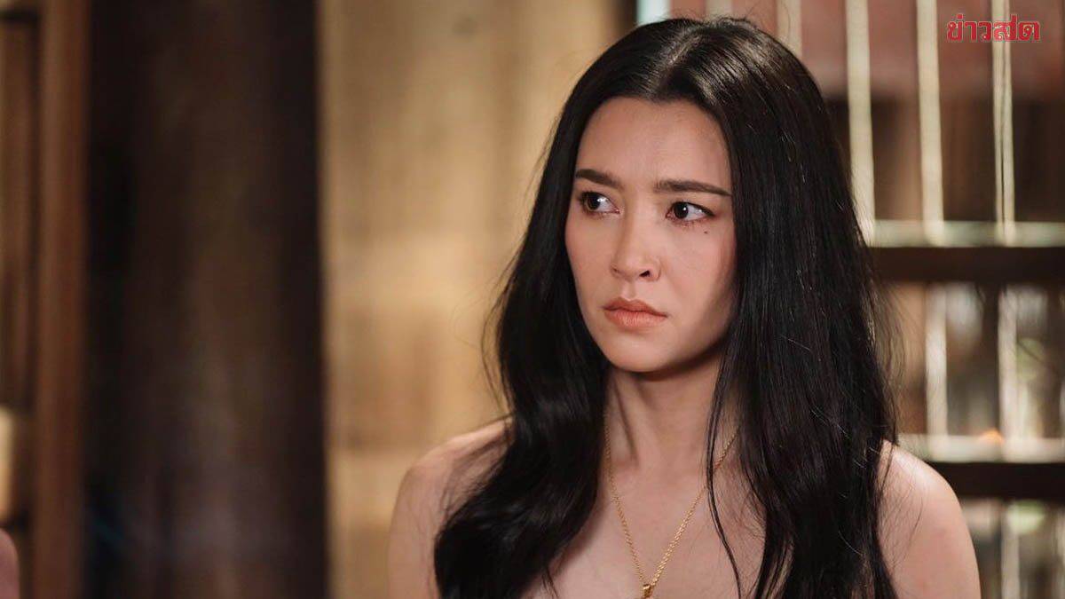 เบลล่า เผยได้ค่าแรงคูณ 3 ใน 'พรหมลิขิต' หลังต้องเล่นเป็น 3 ตัวละคร | Khaosod | LINE TODAY