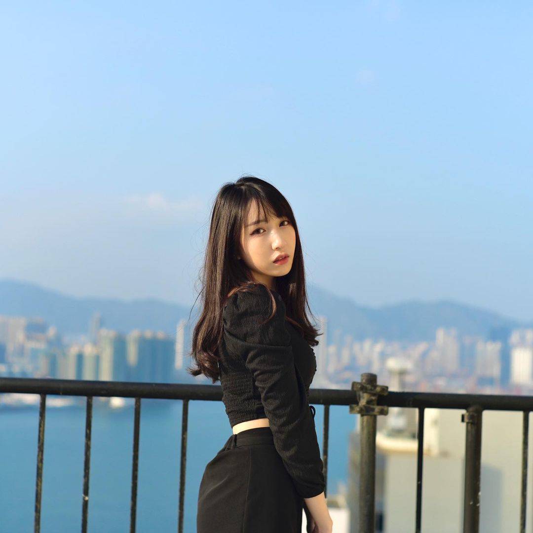 [又Metoo系列] 環球女奀星小神經（Chloie) 涉老屈肥佬偷拍 | LIHKG 討論區