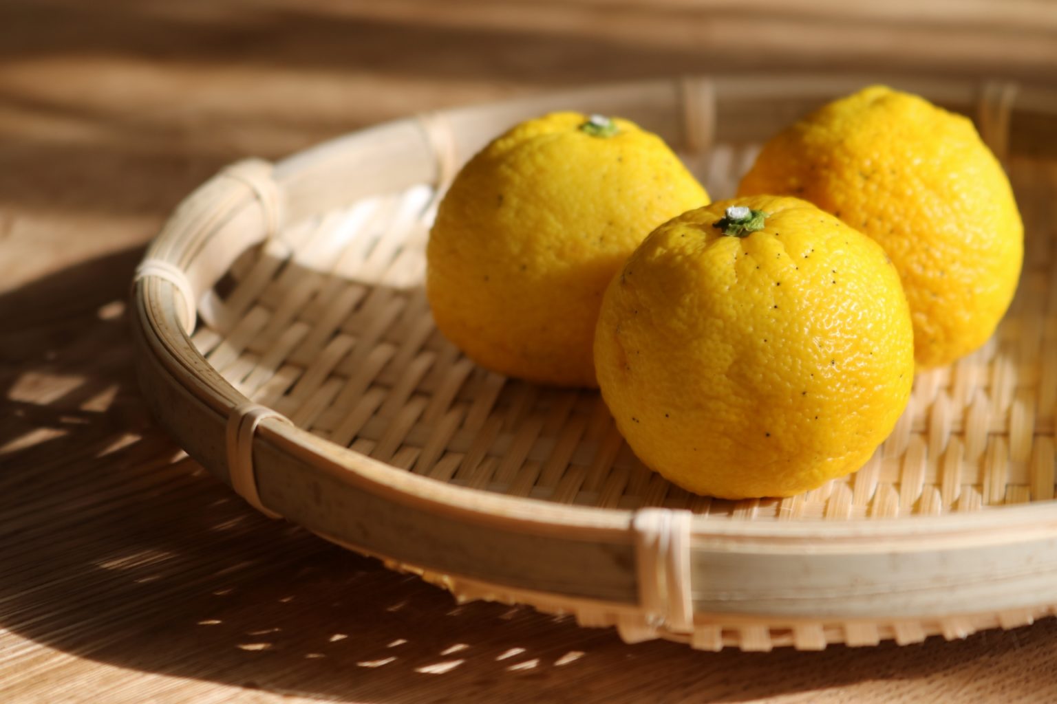 日本生活｜冬至日本人在做什麼？一起體驗道地「柚子浴」的3步驟 | LINE購物