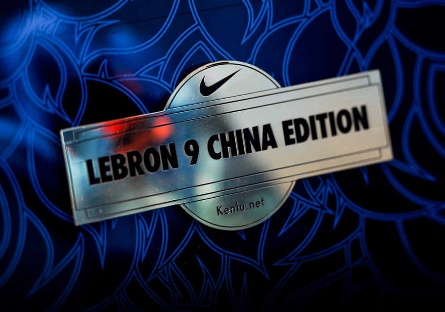 NIKE LeBron 人物 / Kite Lee 與 Andy Li 的收藏對談 | LINE購物