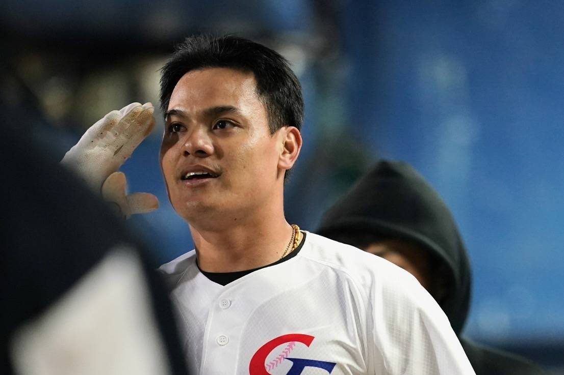 WBC》熱身賽「旅外組」5人都有安打！張育成單場「鐵支」最火燙 | TSNA | LINE TODAY