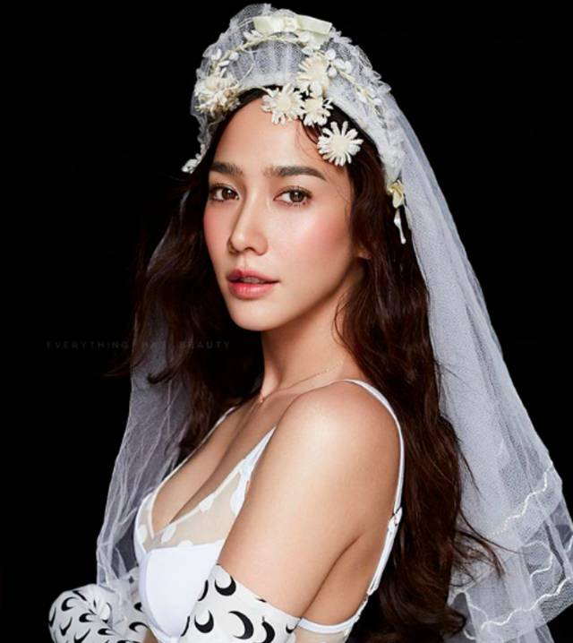 Spiceee.net | รวม 30 ดาราไทยที่มาไกลจนต้องขยี้ตาหลายล้านรอบ มาไกลมากจริงๆค่ะ