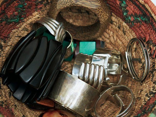 HOOKED VINTAGEオーナー安藤小葉さんの愛用アクセと収納術（GINZA）